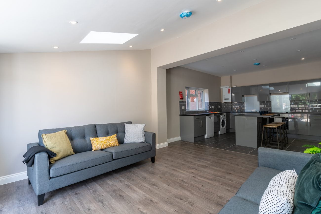 Morris Road, SO15 2BS - Students. Neighbourhoods. Friendships.